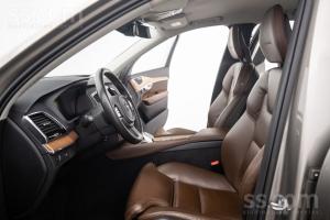 Brown Volvo XC90 2019 in Riga, with an engine capacity of 2.00 L and mileage of 86 thousand km for 37900 €, photo 8 on AUTOMOTO.COM.LV