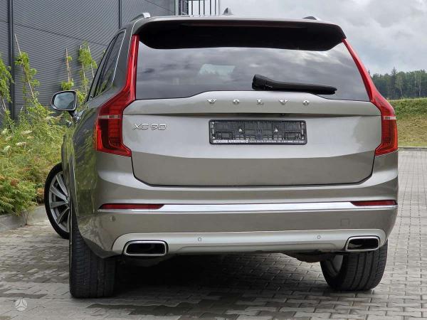 Brown Volvo XC90 2019 in Vilnius, with an engine capacity of 1.97 L and mileage of 234 thousand km for 26850 €, photo 6 on AUTOMOTO.COM.LV