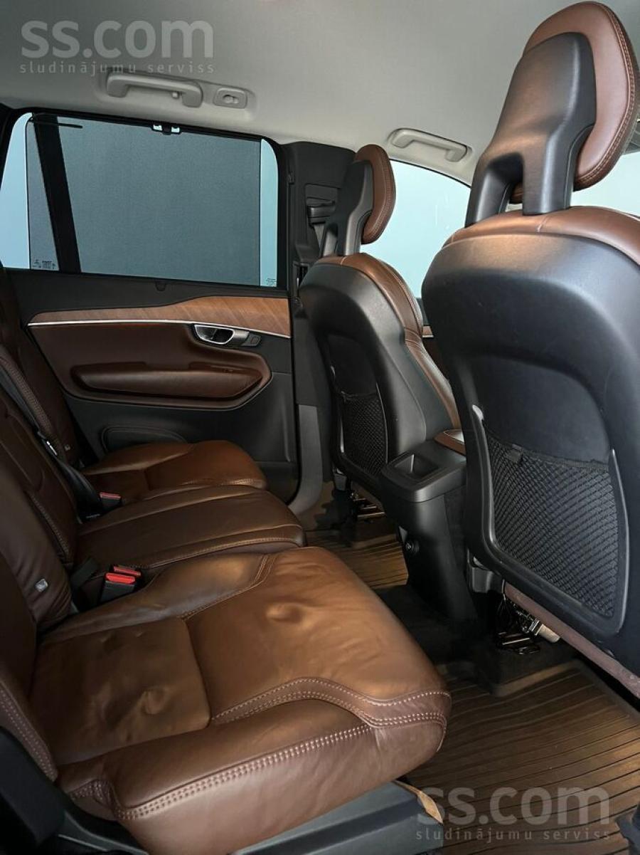 Brown Volvo XC90 2020 in Riga, with an engine capacity of 2.00 L and mileage of 133 thousand km for 31990 €, photo 20 on AUTOMOTO.COM.LV