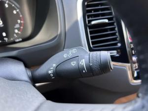 Brūns Volvo XC90 2020 Rīga, ar dzinēja tilpumu 2.00 L un nobraukumu 140 tūkst. km par 36950 €, foto 30 vietnē AUTOMOTO.COM.LV