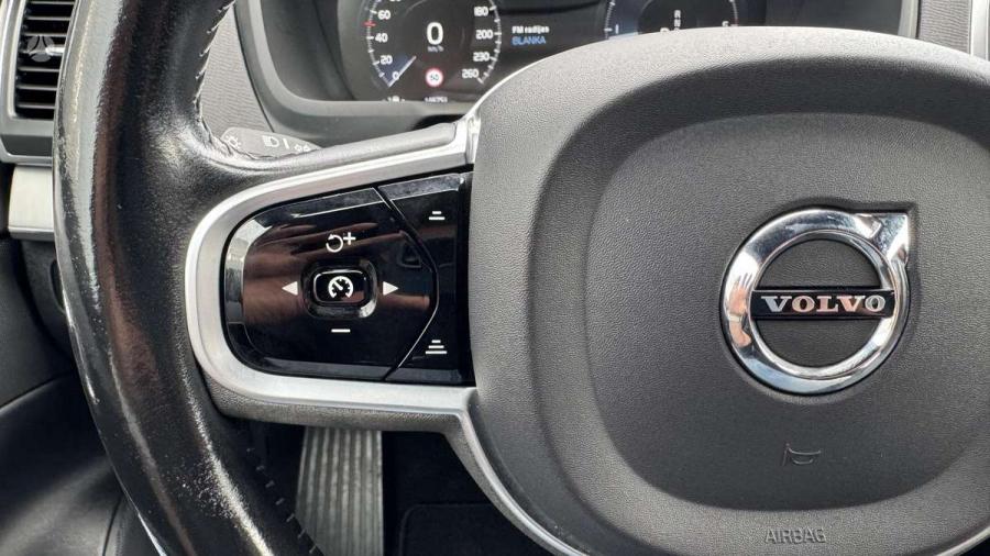 Brūns Volvo XC90 2020 Viļņa, ar dzinēja tilpumu 2.00 L un nobraukumu 145 tūkst. km par 29990 €, foto 29 vietnē AUTOMOTO.COM.LV