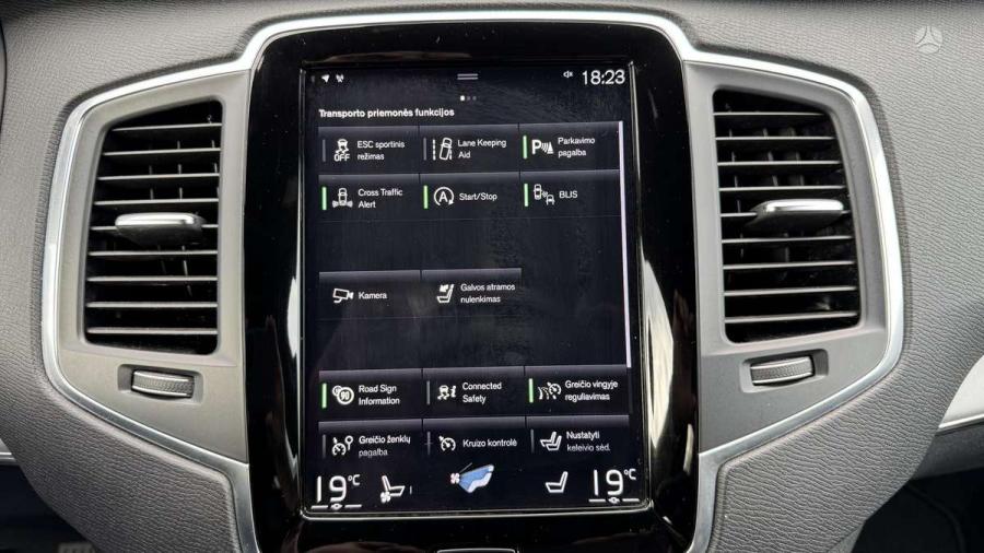 Brūns Volvo XC90 2020 Viļņa, ar dzinēja tilpumu 2.00 L un nobraukumu 145 tūkst. km par 29990 €, foto 32 vietnē AUTOMOTO.COM.LV