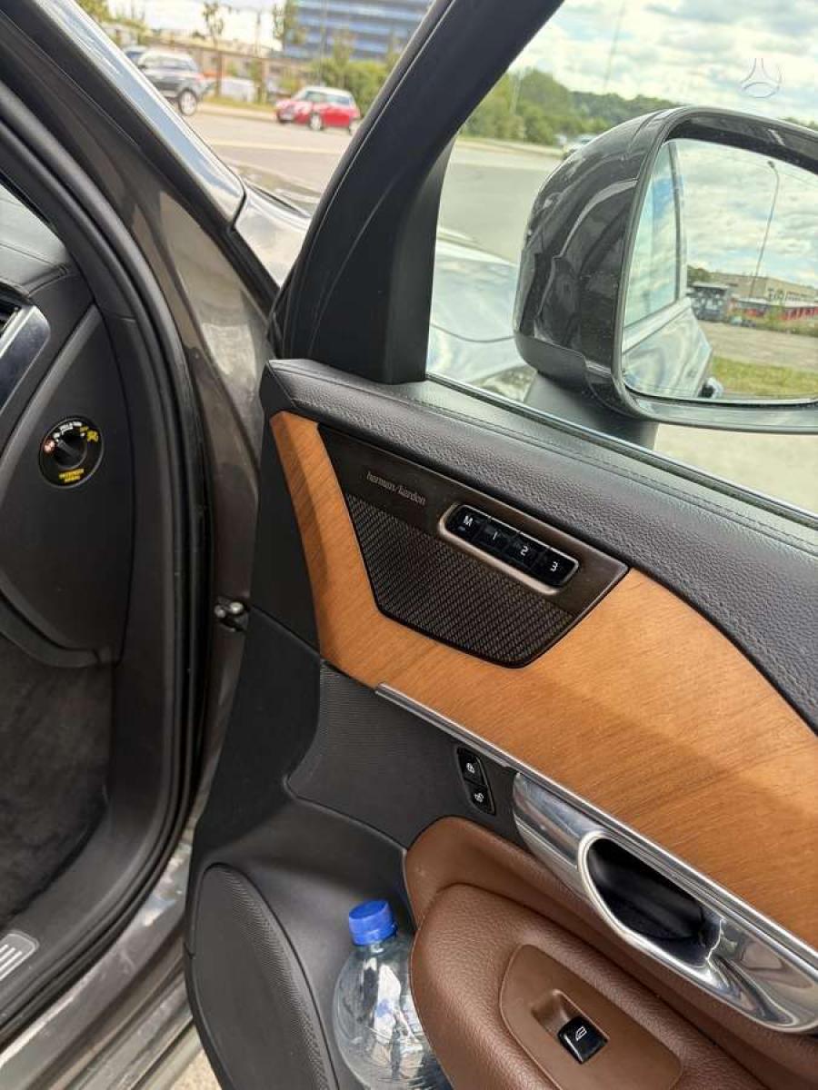 Brūns Volvo XC90 2020 Kauņa, ar dzinēja tilpumu 1.97 L un nobraukumu 296 tūkst. km par 26100 €, foto 18 vietnē AUTOMOTO.COM.LV
