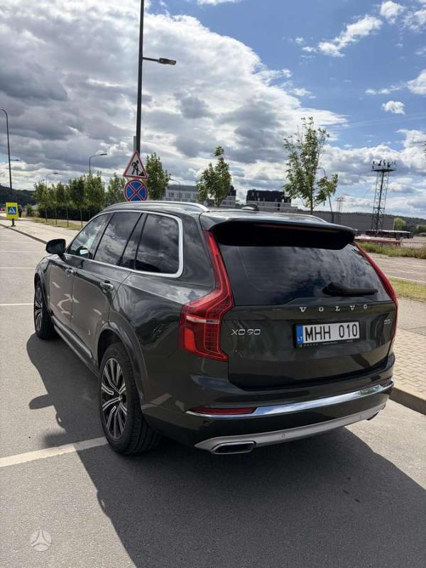 Brown Volvo XC90 2020 in Kaunas, with an engine capacity of 1.97 L and mileage of 296 thousand km for 26100 €, photo 4 on AUTOMOTO.COM.LV