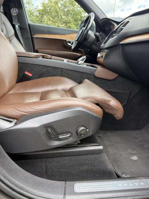 Brūns Volvo XC90 2020 Kauņa, ar dzinēja tilpumu 1.97 L un nobraukumu 296 tūkst. km par 26100 €, foto 17 vietnē AUTOMOTO.COM.LV