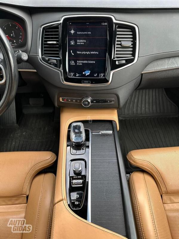 Brūns Volvo XC90 2021 Klaipėda, ar dzinēja tilpumu 2.00 L un nobraukumu 143 tūkst. km par 39500 €, foto 10 vietnē AUTOMOTO.COM.LV
