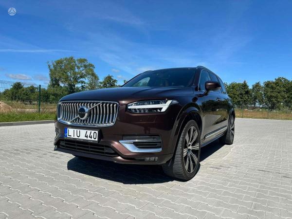 Brown Volvo XC90 2021 in Klaipeda, with an engine capacity of 1.97 L and mileage of 143 thousand km for 38000 €, photo 3 on AUTOMOTO.COM.LV