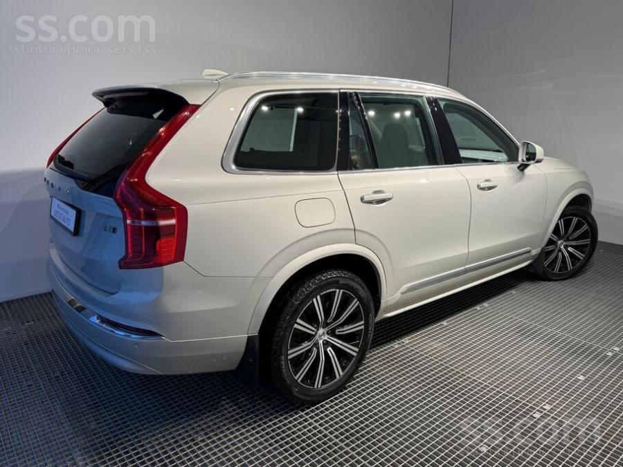 Brown Volvo XC90 2022 in Riga, with an engine capacity of 2.00 L and mileage of 164 thousand km for 36490 €, photo 2 on AUTOMOTO.COM.LV