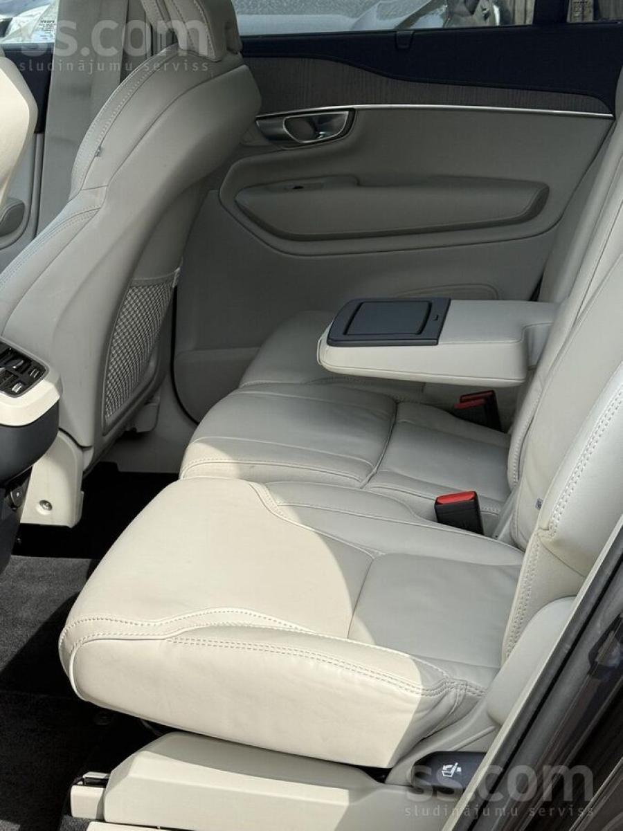 Brūns Volvo XC90 2023 Rīga, ar dzinēja tilpumu 2.00 L un nobraukumu 0 tūkst. km par 43000 €, foto 10 vietnē AUTOMOTO.COM.LV