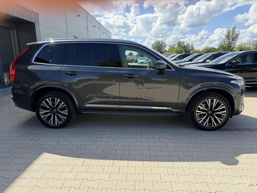 Brown Volvo XC90 2023 in Siauliai, with an engine capacity of 1.97 L and mileage of 174 thousand km for 42990 €, photo 4 on AUTOMOTO.COM.LV