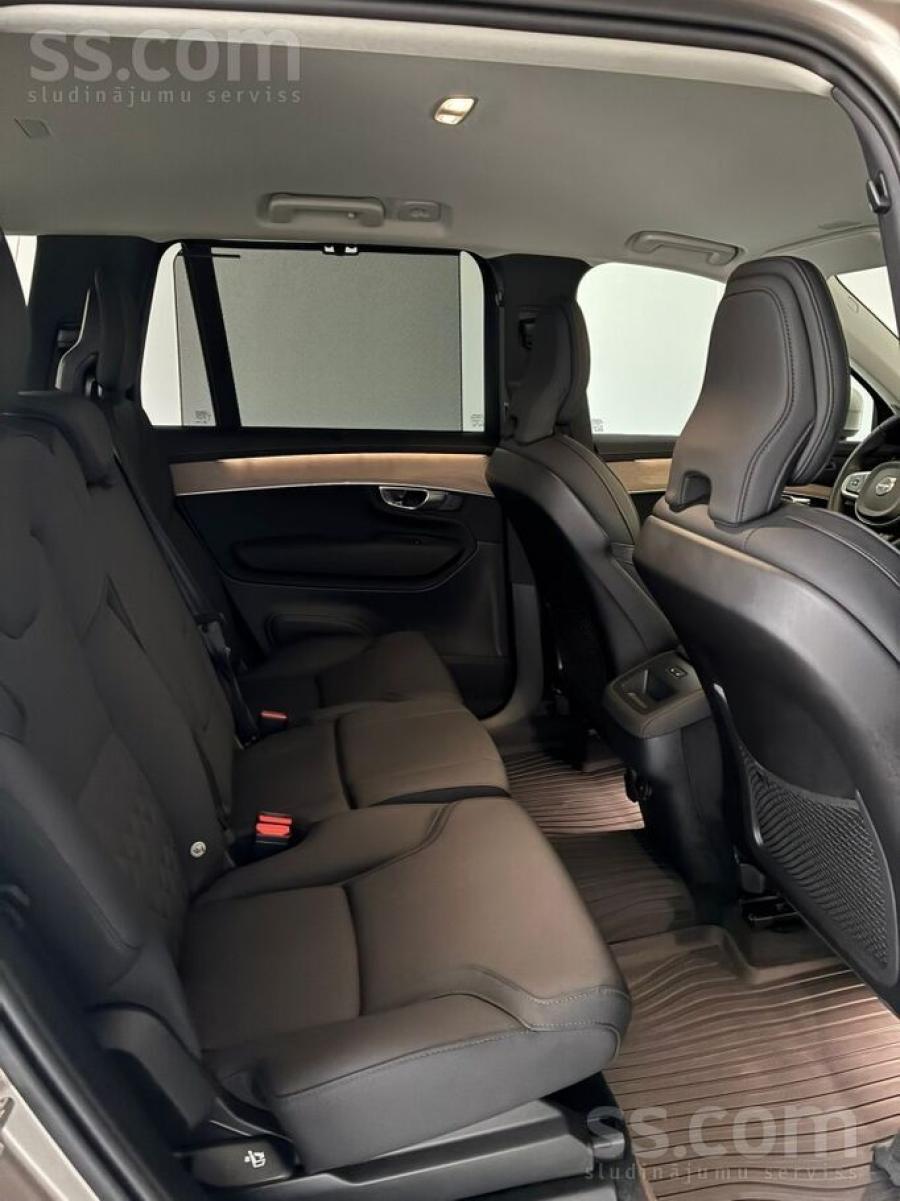 Brown Volvo XC90 2025 in Riga, with an engine capacity of 2.00 L and mileage of 28 thousand km for 59990 €, photo 18 on AUTOMOTO.COM.LV