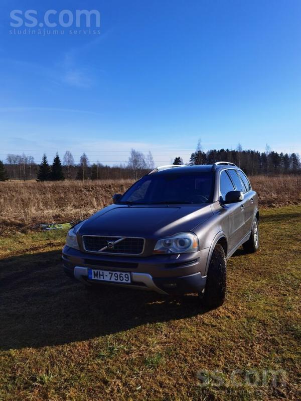 Brūns Volvo XC90 2006 Cēsis, ar dzinēja tilpumu 2.40 L un nobraukumu 518 tūkst. km par 3300 €, foto 8 vietnē AUTOMOTO.COM.LV