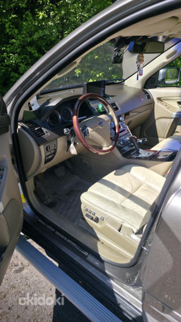 Brūns Volvo XC90 2007 Pērnava, ar dzinēja tilpumu 0.14 L un nobraukumu 392 tūkst. km par 6000 €, foto 1 vietnē AUTOMOTO.COM.LV
