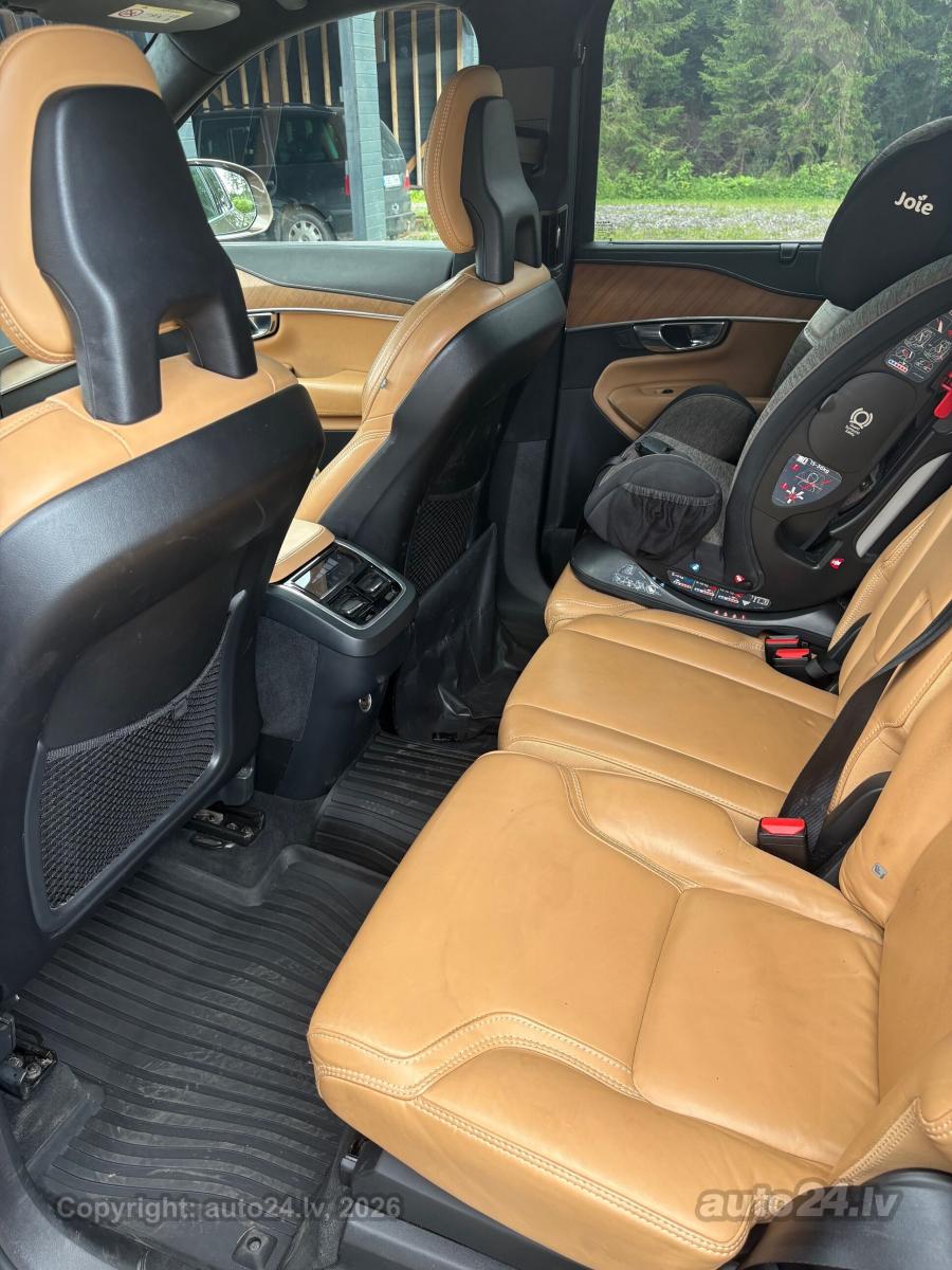 Brown Volvo XC90 2018 in Tartu, with an engine capacity of 2.00 L and mileage of 243 thousand km for 28500 €, photo 9 on AUTOMOTO.COM.LV