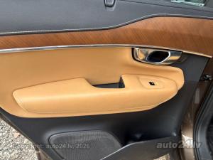 Brown Volvo XC90 2018 in Tartu, with an engine capacity of 2.00 L and mileage of 243 thousand km for 28500 €, photo 12 on AUTOMOTO.COM.LV