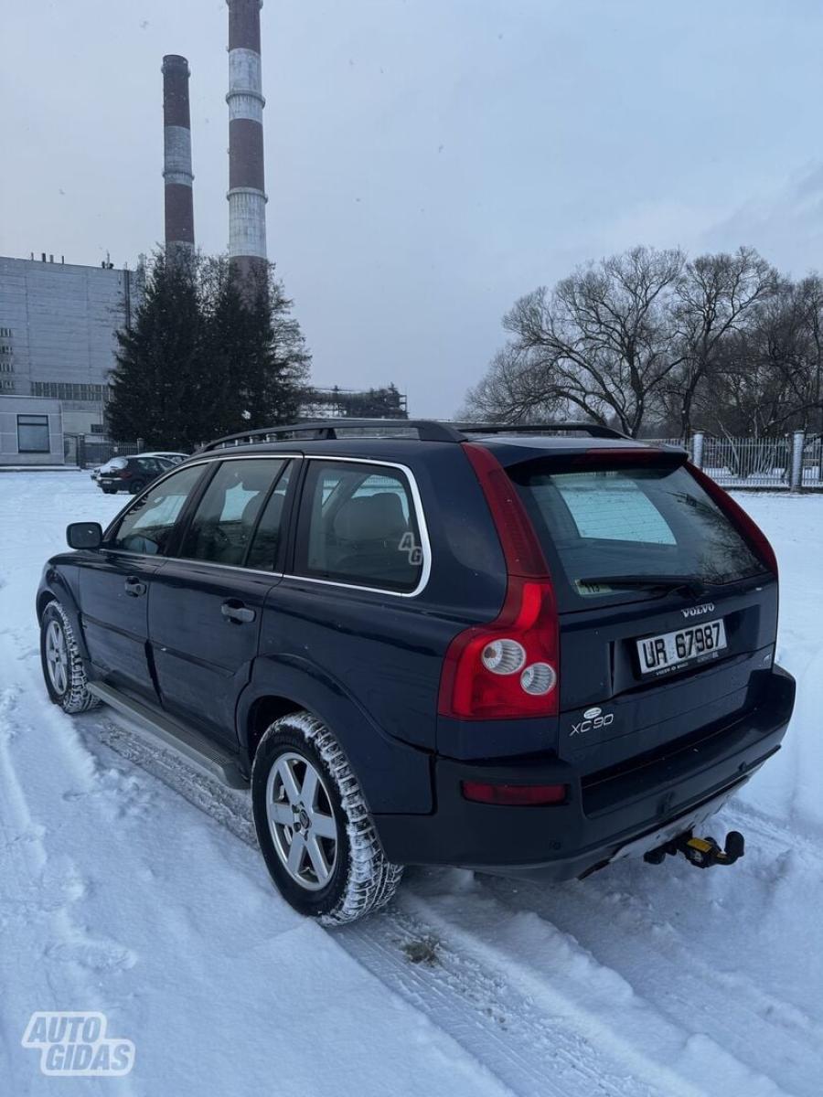 Volvo XC90 2003 Kauņa, ar dzinēja tilpumu 2.50 L un nobraukumu 304 tūkst. km par 2800 €, foto 4 vietnē AUTOMOTO.COM.LV