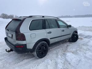 Volvo XC90 2003 in Telschi, with an engine capacity of 2.50 L and mileage of 280 thousand km for 2650 €, photo 4 on AUTOMOTO.COM.LV