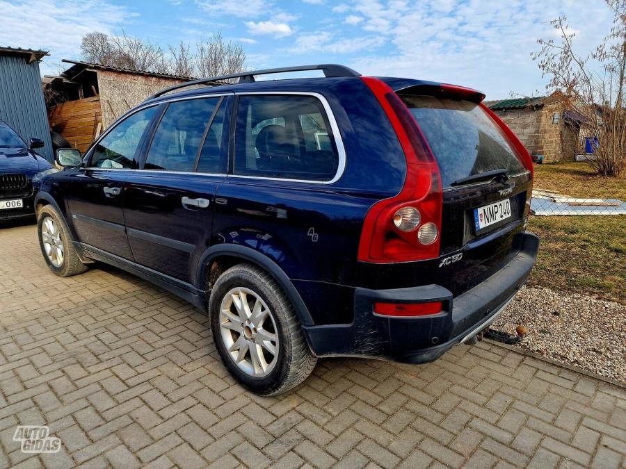Volvo XC90 2003 in Kaisiadorys, with an engine capacity of 2.40 L and mileage of 327 thousand km for 2500 €, photo 1 on AUTOMOTO.COM.LV