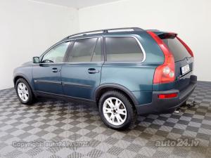 Volvo XC90 2003 in Tallinn, with an engine capacity of 2.40 L and mileage of 425 thousand km for 2499 €, photo 4 on AUTOMOTO.COM.LV