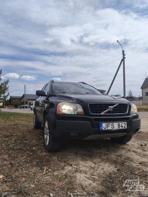 Volvo XC90 2003 in Siauliai, with an engine capacity of 2.40 L and mileage of 480 thousand km for 2400 €, photo 4 on AUTOMOTO.COM.LV