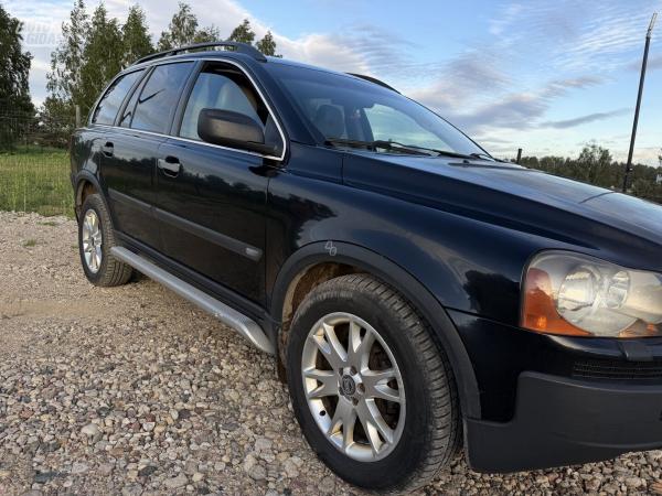 Volvo XC90 2003 Viļņa, ar dzinēja tilpumu 2.40 L un nobraukumu 495 tūkst. km par 2100 €, foto 4 vietnē AUTOMOTO.COM.LV