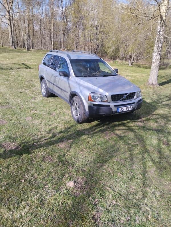 Вольво ХС90 2003 в Алуксне, объемом двигателя 2.40 л и пробегом 321 тыс. км за 4300 €, фото 1 на AUTOMOTO.COM.LV
