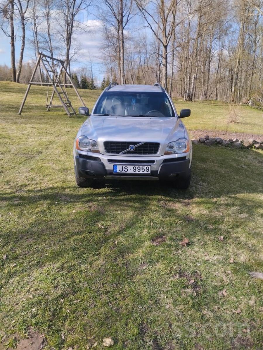 Вольво ХС90 2003 в Алуксне, объемом двигателя 2.40 л и пробегом 321 тыс. км за 4300 €, фото 5 на AUTOMOTO.COM.LV