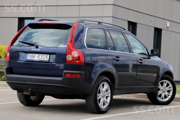 Volvo XC90 2003 Tukums, ar dzinēja tilpumu 2.40 L un nobraukumu 349 tūkst. km par 4400 €, foto 4 vietnē AUTOMOTO.COM.LV
