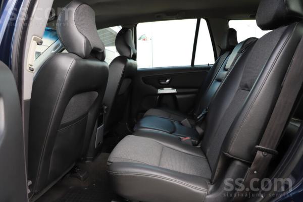 Volvo XC90 2003 Tukums, ar dzinēja tilpumu 2.40 L un nobraukumu 349 tūkst. km par 4400 €, foto 8 vietnē AUTOMOTO.COM.LV