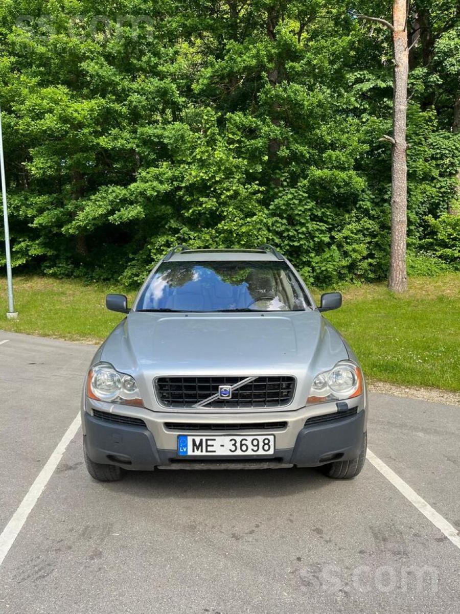 Volvo XC90 2003 Alūksne, ar dzinēja tilpumu 2.40 L un nobraukumu 363 tūkst. km par 3300 €, foto 1 vietnē AUTOMOTO.COM.LV