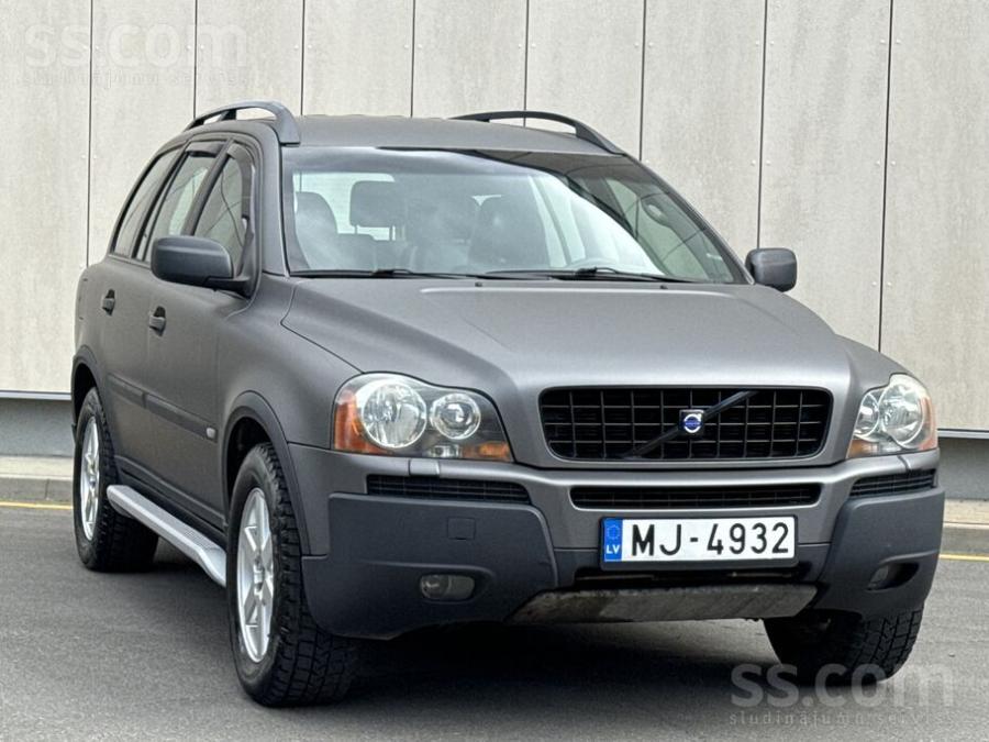 Volvo XC90 2003 Rīga, ar dzinēja tilpumu 2.50 L un nobraukumu 318 tūkst. km par 2950 €, foto 1 vietnē AUTOMOTO.COM.LV