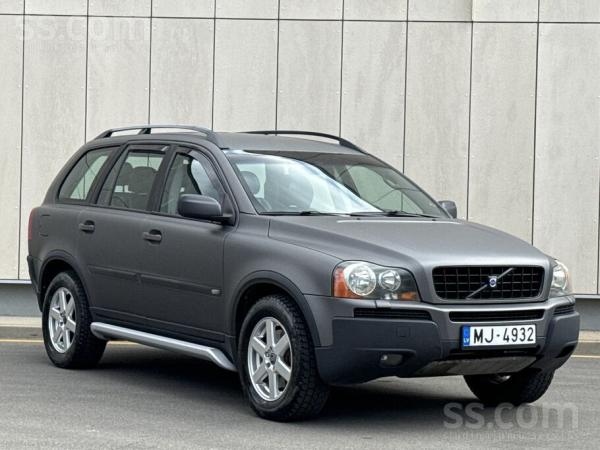 Volvo XC90 2003 in Riga, with an engine capacity of 2.50 L and mileage of 318 thousand km for 2950 €, photo 2 on AUTOMOTO.COM.LV