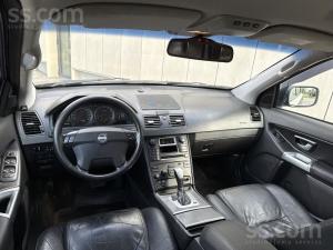 Volvo XC90 2003 Rīga, ar dzinēja tilpumu 2.50 L un nobraukumu 318 tūkst. km par 2950 €, foto 11 vietnē AUTOMOTO.COM.LV