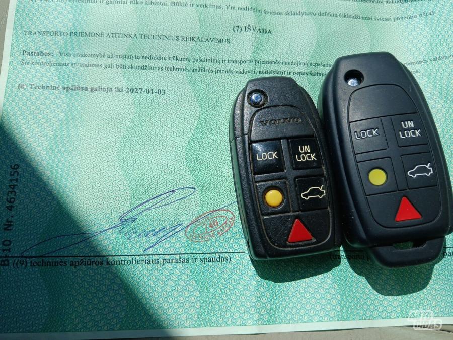 Вольво ХС90 2003 в Клайпеда, объемом двигателя 2.50 л и пробегом 261 тыс. км за 2500 €, фото 19 на AUTOMOTO.COM.LV