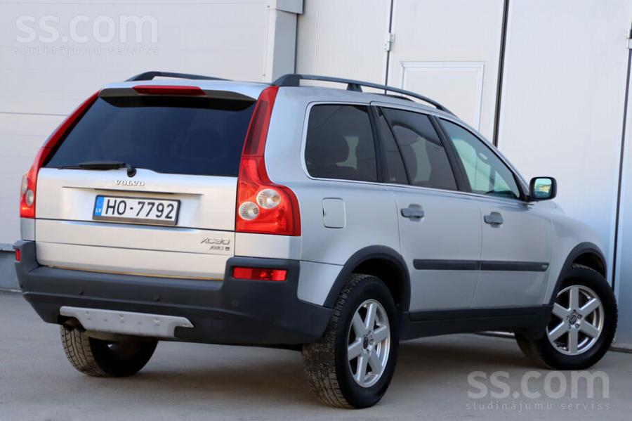 Volvo XC90 2003 Tukums, ar dzinēja tilpumu 2.40 L un nobraukumu 263 tūkst. km par 4450 €, foto 5 vietnē AUTOMOTO.COM.LV