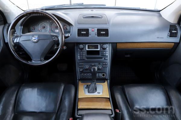 Вольво ХС90 2003 в Тукумс, объемом двигателя 2.40 л и пробегом 263 тыс. км за 4450 €, фото 6 на AUTOMOTO.COM.LV