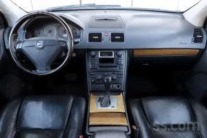 Volvo XC90 2003 Tukums, ar dzinēja tilpumu 2.40 L un nobraukumu 263 tūkst. km par 4450 €, foto 7 vietnē AUTOMOTO.COM.LV