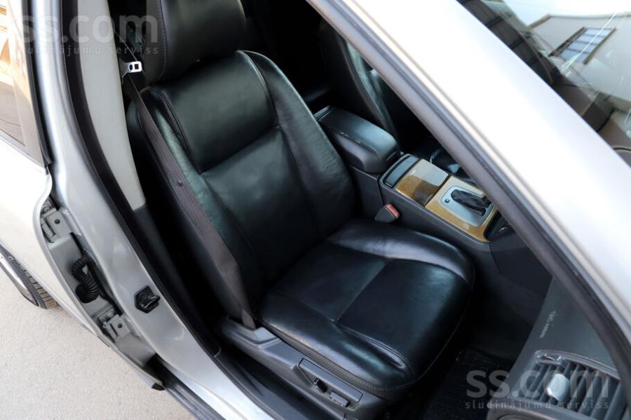 Volvo XC90 2003 Tukums, ar dzinēja tilpumu 2.40 L un nobraukumu 263 tūkst. km par 4450 €, foto 8 vietnē AUTOMOTO.COM.LV