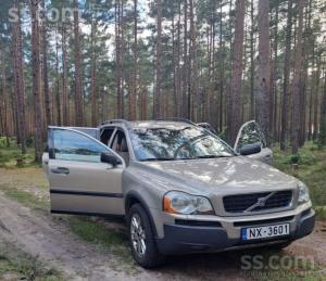 Volvo XC90 2003 in Liepaja, with an engine capacity of 2.40 L and mileage of 299 thousand km for 2750 €, photo 4 on AUTOMOTO.COM.LV