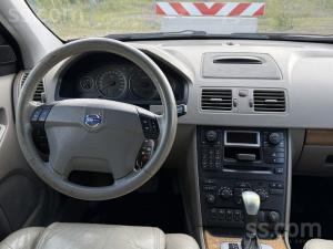 Volvo XC90 2003 Liepāja, ar dzinēja tilpumu 2.40 L un nobraukumu 300 tūkst. km par 3650 €, foto 18 vietnē AUTOMOTO.COM.LV
