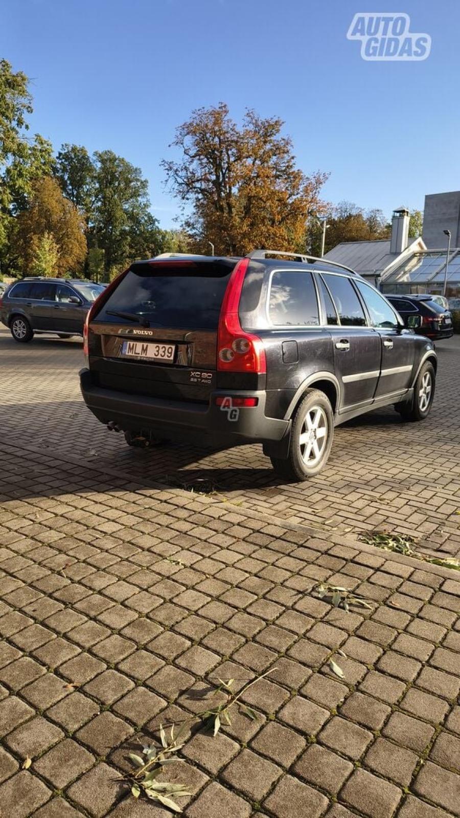 Volvo XC90 2003 in Kretinga, with an engine capacity of 2.50 L and mileage of 305 thousand km for 3300 €, photo 7 on AUTOMOTO.COM.LV