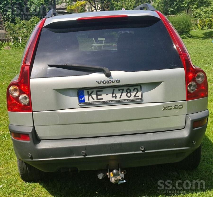 Volvo XC90 2004 Aizkraukle, ar dzinēja tilpumu 2.40 L un nobraukumu 368 tūkst. km par 2100 €, foto 3 vietnē AUTOMOTO.COM.LV