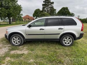 Volvo XC90 2004 Tukums, ar dzinēja tilpumu 2.40 L un nobraukumu 327 tūkst. km par 4290 €, foto 1 vietnē AUTOMOTO.COM.LV