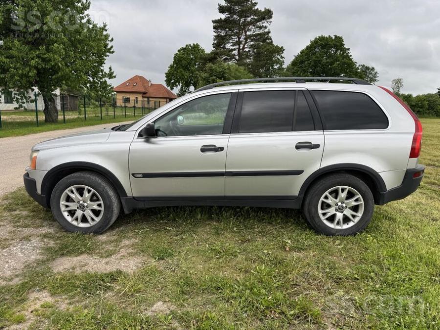 Volvo XC90 2004 Tukums, ar dzinēja tilpumu 2.40 L un nobraukumu 327 tūkst. km par 4290 €, foto 1 vietnē AUTOMOTO.COM.LV