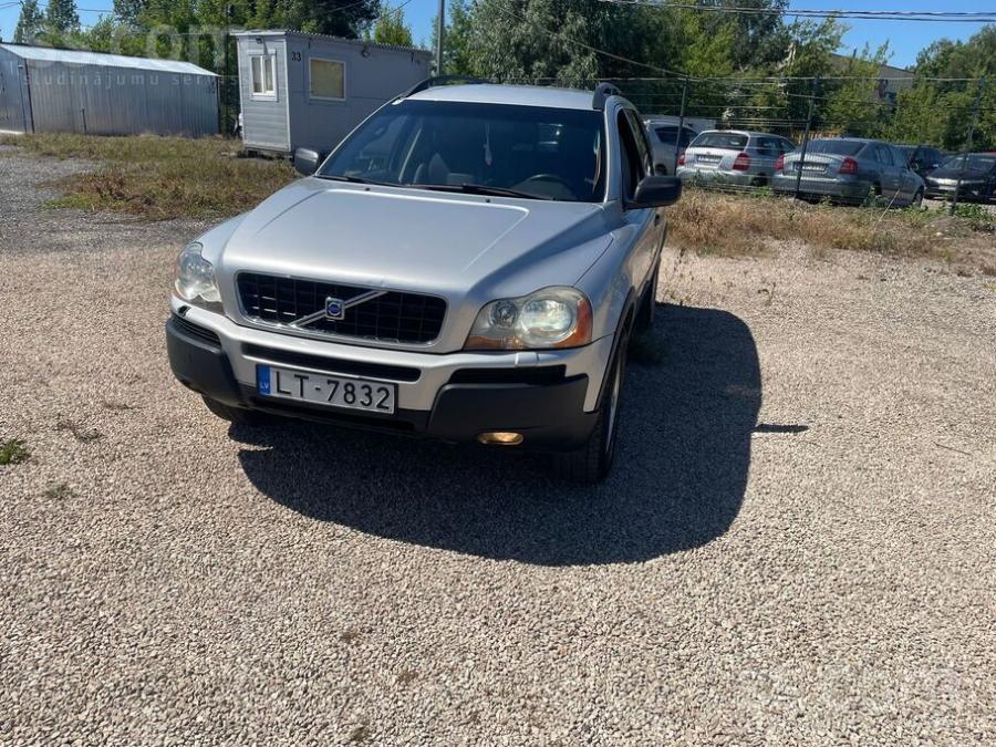 Volvo XC90 2004 Rīga, ar dzinēja tilpumu 2.40 L un nobraukumu 0 tūkst. km par 3299 €, foto 1 vietnē AUTOMOTO.COM.LV