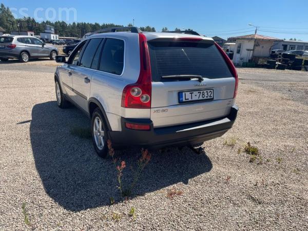 Volvo XC90 2004 Rīga, ar dzinēja tilpumu 2.40 L un nobraukumu 0 tūkst. km par 3299 €, foto 9 vietnē AUTOMOTO.COM.LV