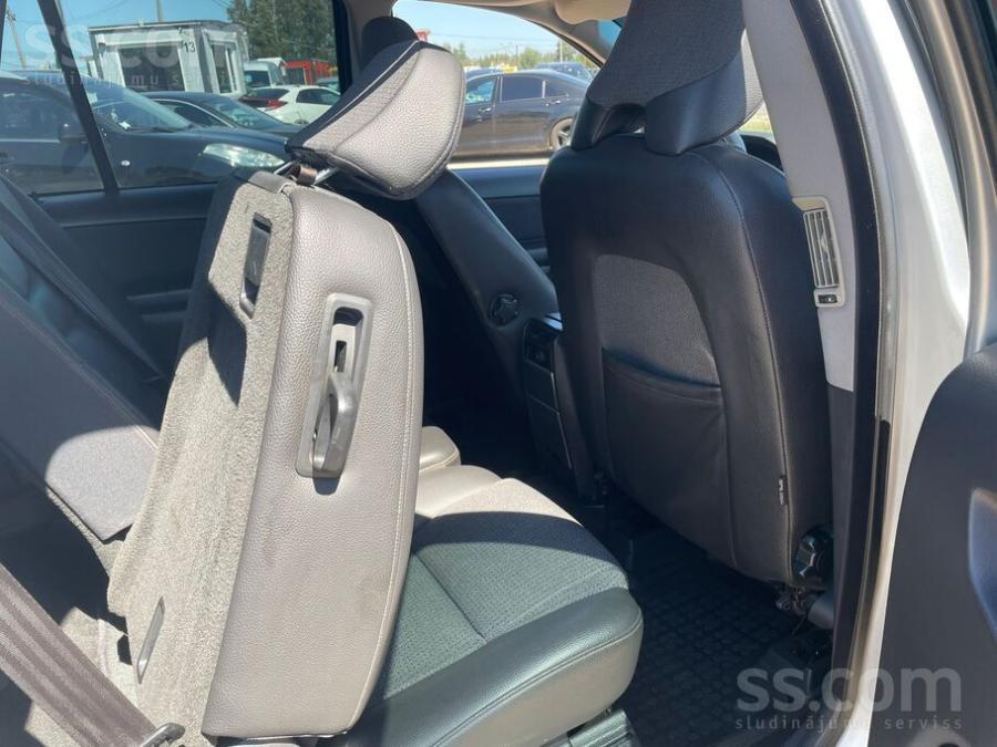 Volvo XC90 2004 Rīga, ar dzinēja tilpumu 2.40 L un nobraukumu 0 tūkst. km par 3299 €, foto 17 vietnē AUTOMOTO.COM.LV