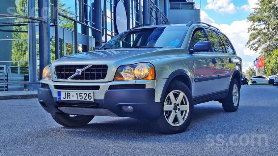 Volvo XC90 2004 in Riga, with an engine capacity of 2.40 L and mileage of 364 thousand km for 3450 €, photo 1 on AUTOMOTO.COM.LV
