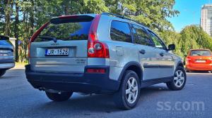 Volvo XC90 2004 in Riga, with an engine capacity of 2.40 L and mileage of 364 thousand km for 3450 €, photo 4 on AUTOMOTO.COM.LV