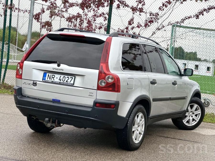Volvo XC90 2004 in Jelgava, with an engine capacity of 2.40 L and mileage of 0 thousand km for 2750 €, photo 6 on AUTOMOTO.COM.LV